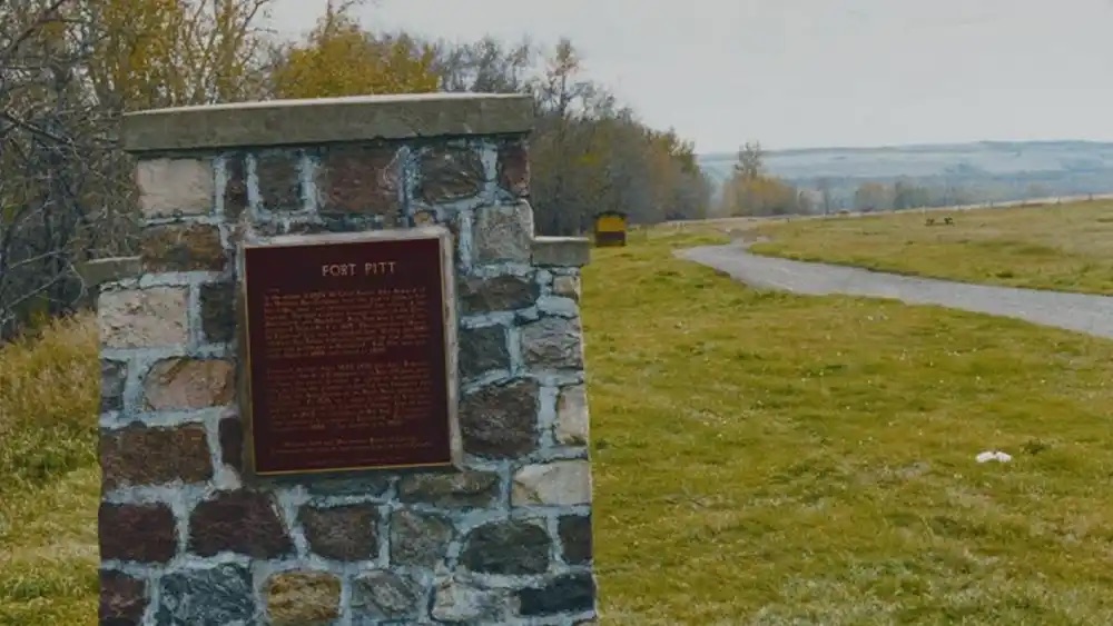 Camping and Accommodations in Fort Pitt | Sask Parks